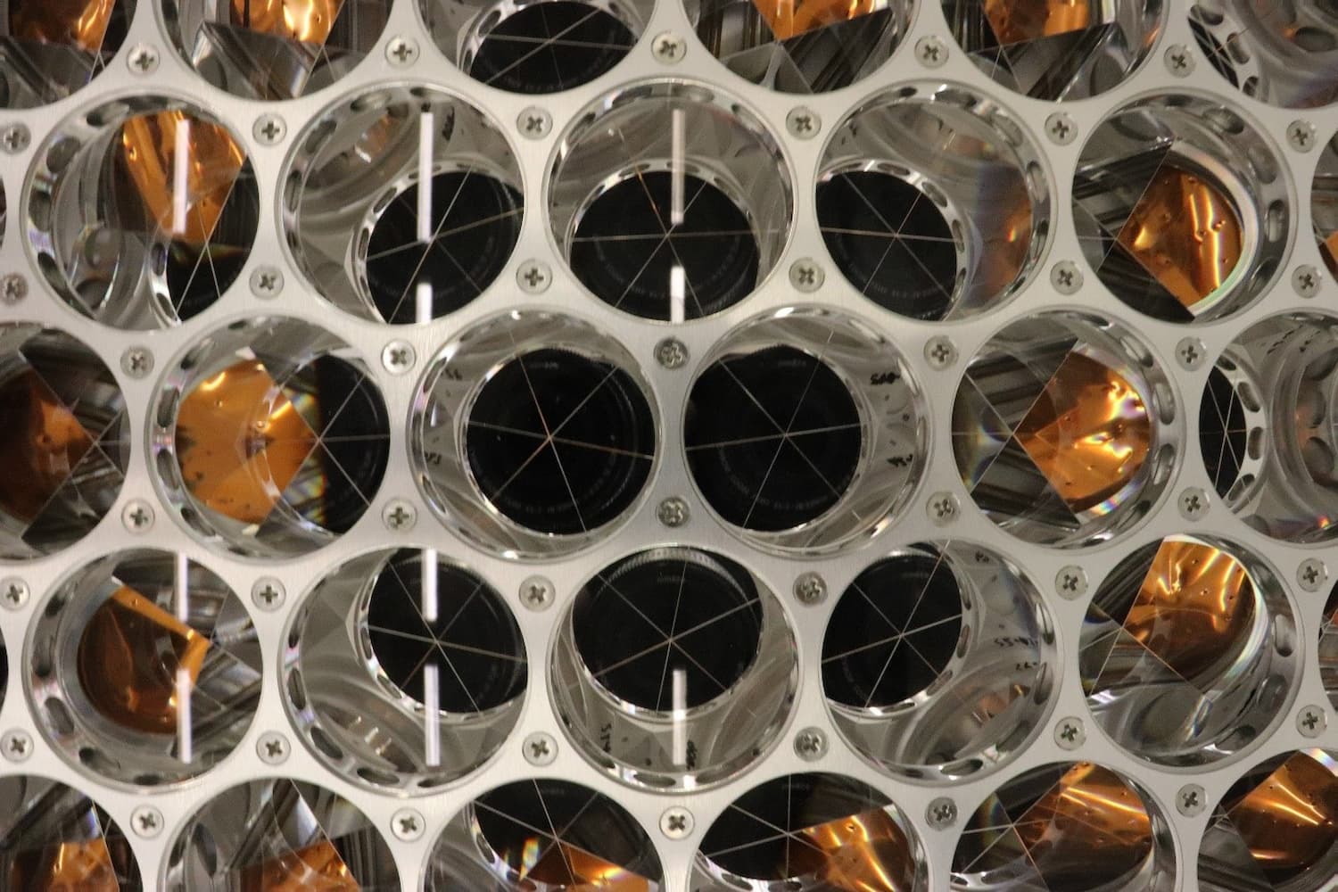 Un retroriflettore per il Lunar Pathfinder